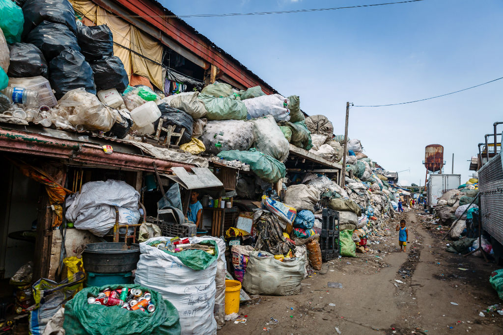 A visit to Manila’s Happyland - Anja Goder - Photography